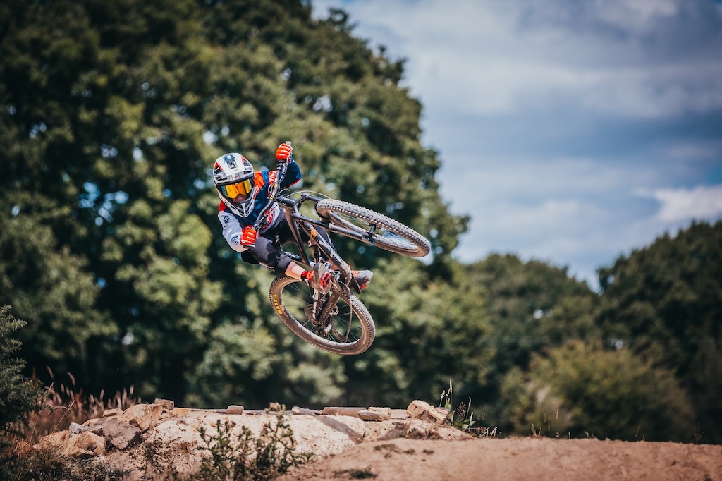 Video: 10 Year Old Harry Schofield's Huge 2020 Sends - Pinkbike