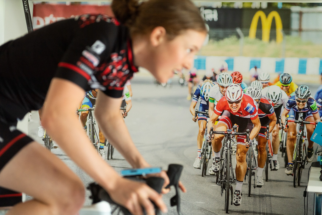 Video: At Home with Ghost Factory Racing's Caroline Bohé - Pinkbike