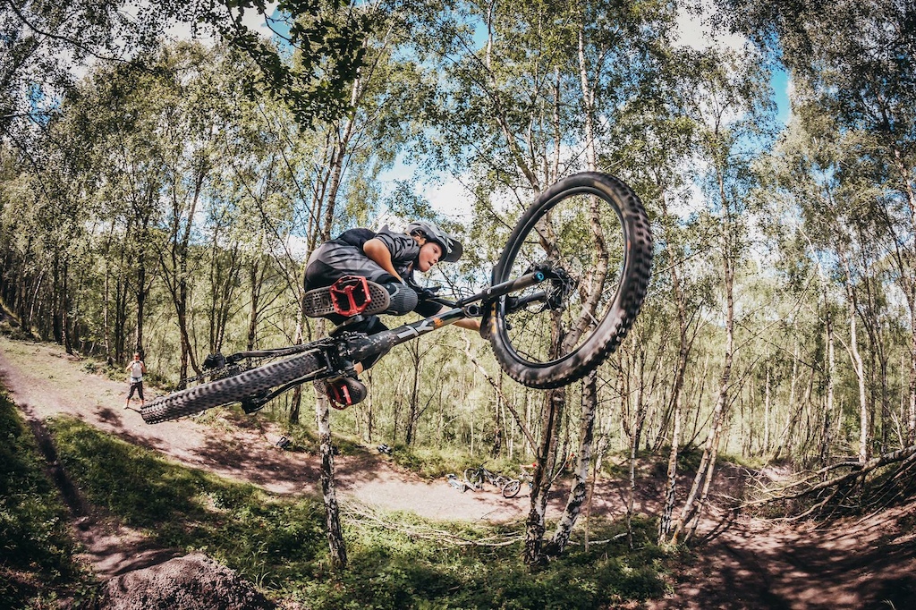 Video: 10 Year Old Harry Schofield's Huge 2020 Sends - Pinkbike