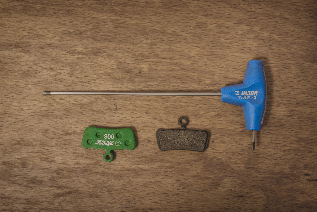 Unior-Sinter Signs Slovenian Riders Jure Žabjek, Tanja Žakelj & Žak ...