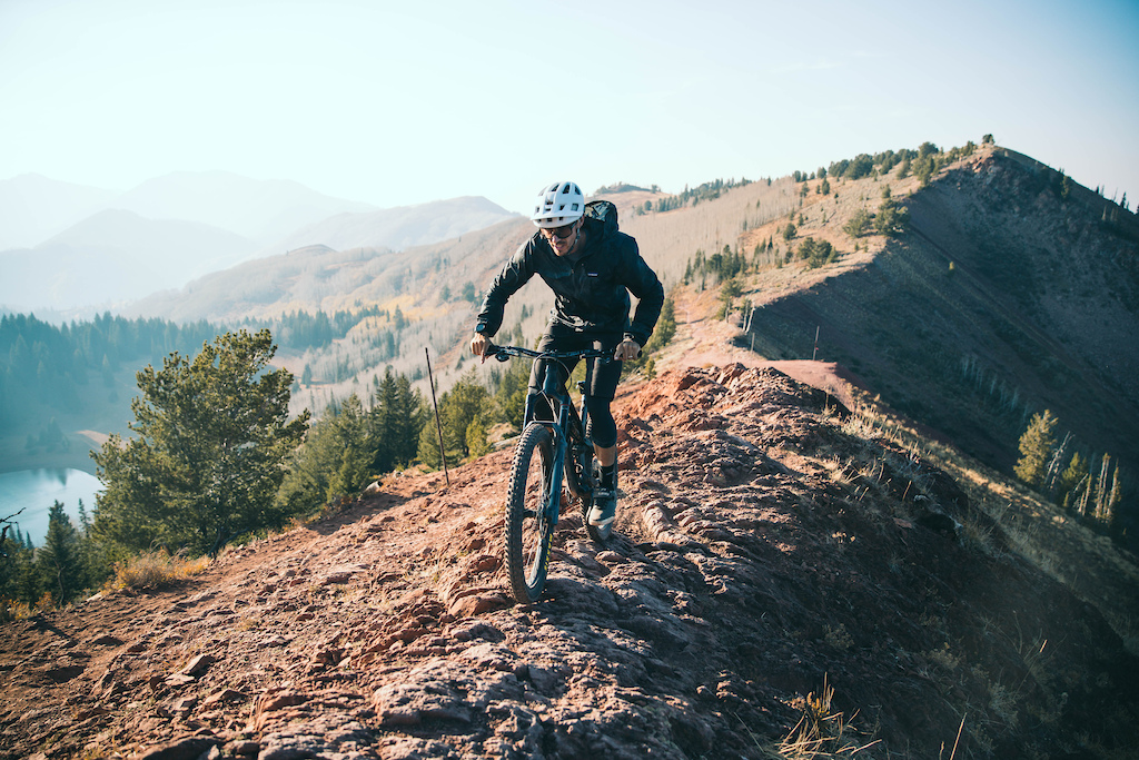 Video: Braydon Bringhurst Shredding the Backcountry - Pinkbike