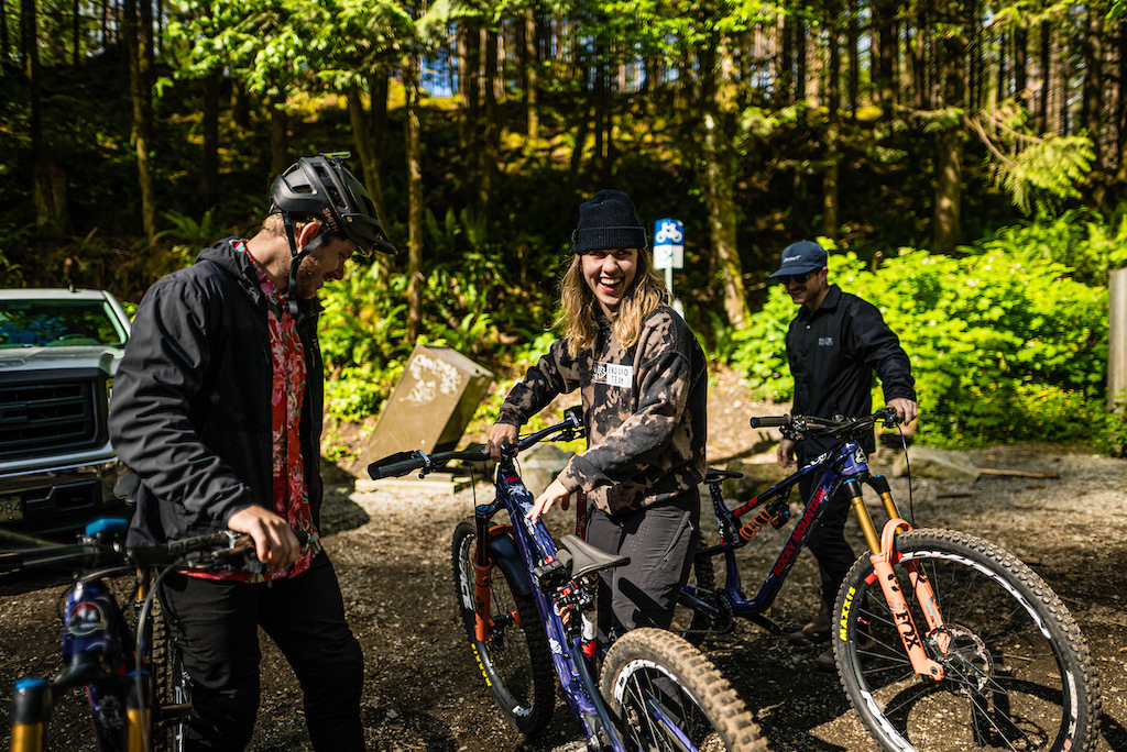 Video: Rocky Mountain Enduro Team Bikes Get Custom Rider-Inspired Race ...