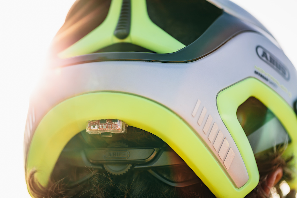 Video: Abus Announces Quin Smart Crash Detection on Helmets & Richie ...