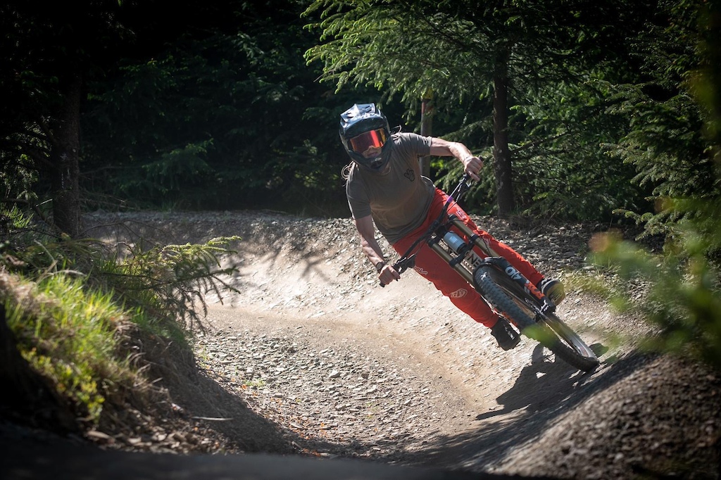 Video: 4 British Riders' First Taste of Freedom in 'Straight Outta ...