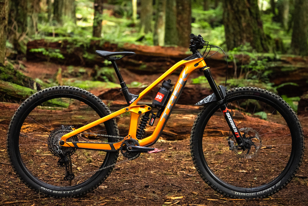 The Matchup 2021 Trek Slash Or Fuel EX All Mountain Bike Vs Trail The Matchup 2021 Trek Slash Or Fuel EX All Mountain Bike Vs Trail