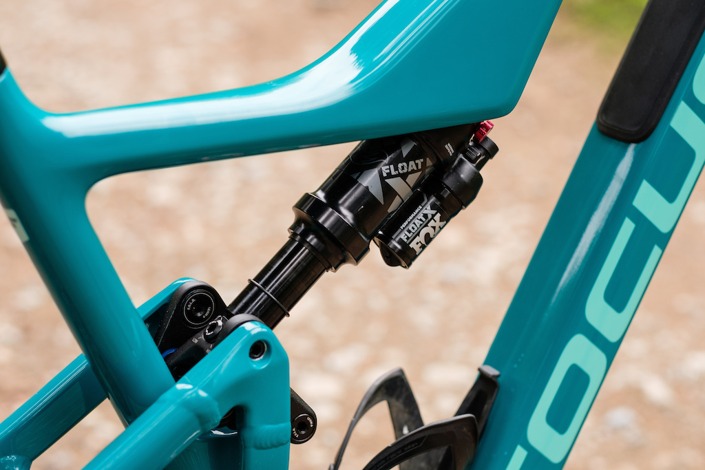 First Ride: 2022 Focus Jam Carbon Gets Frame Storage & A Better Ride ...