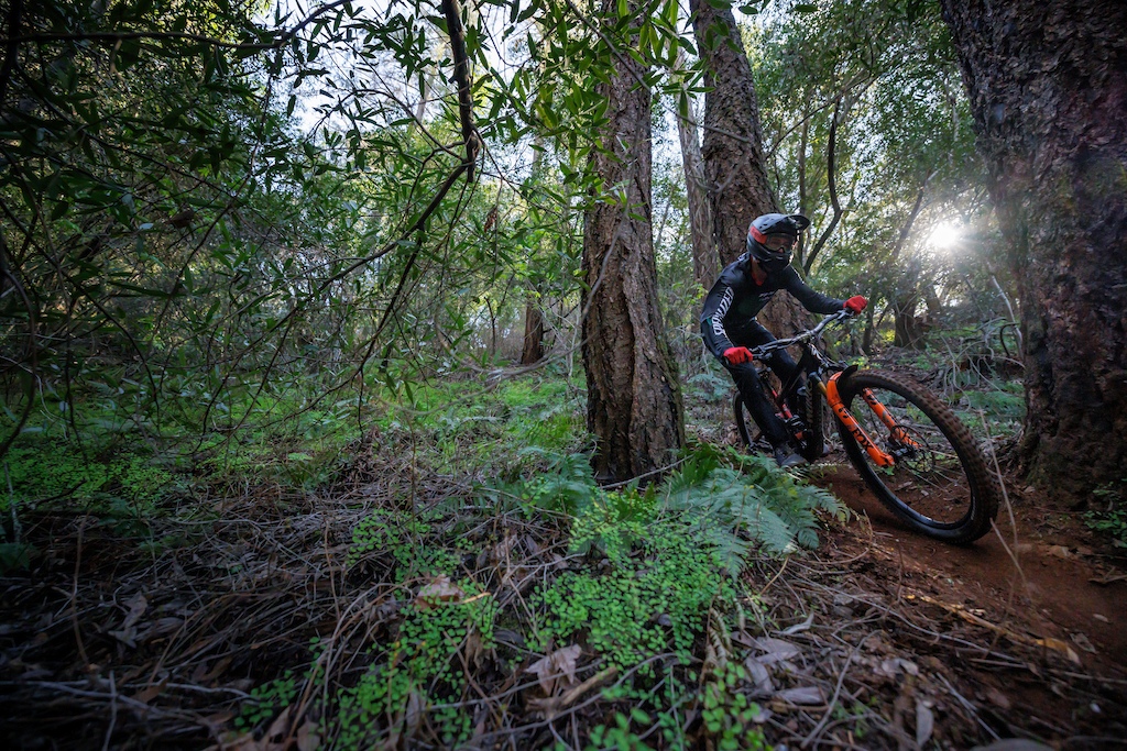 Video: Specialized Announces USA Enduro Racing Team with Cody Kelley ...