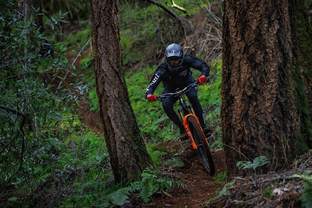 Video: Specialized Announces USA Enduro Racing Team with Cody Kelley ...