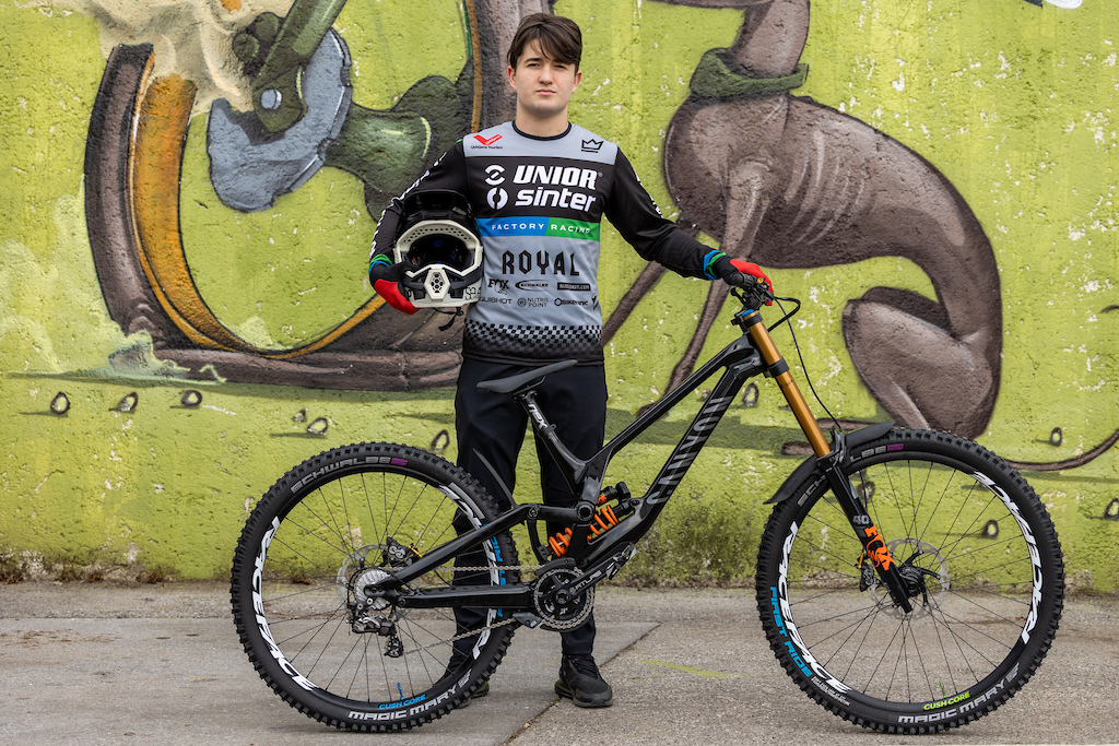 Unior - Sinter Factory Racing Announces 2022 Team, Now Including BMX ...