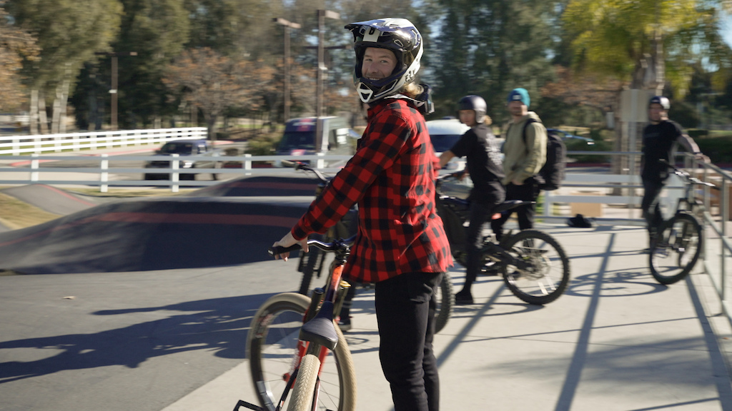 Video: Tommy Zula & Jutt Wood Make the Most of SoCal Dirt Jumping ...