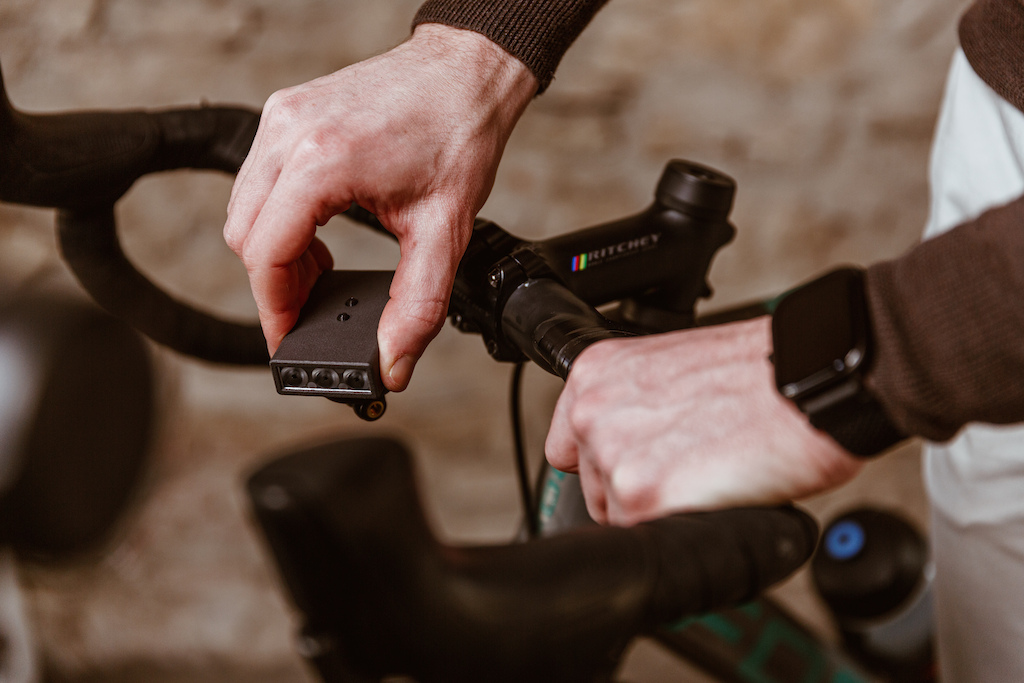 BYB Telemetry Introduces New Safety Light - Pinkbike