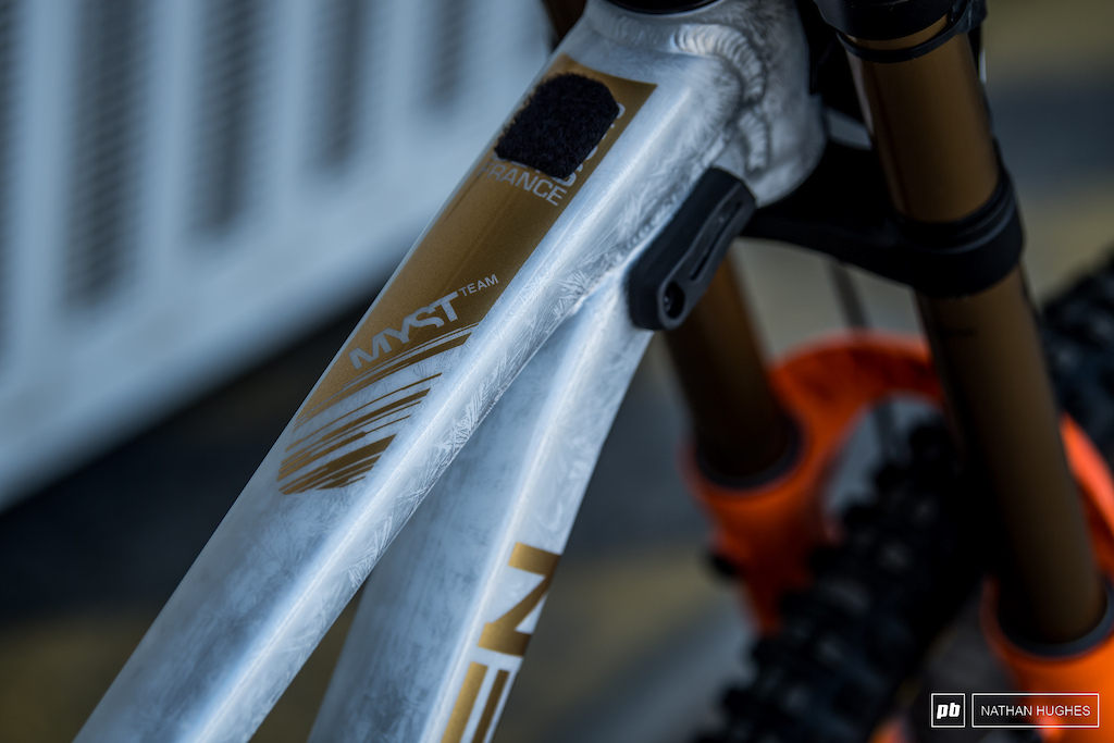 15 More Custom Bikes from Les Gets DH World Championships 2022 - Pinkbike