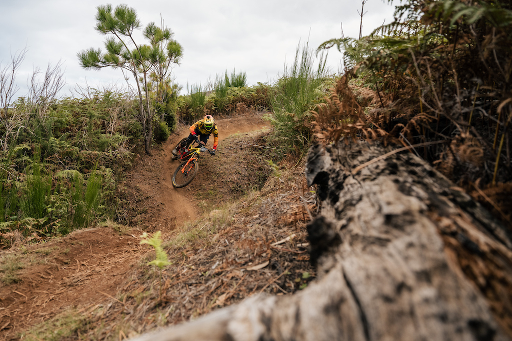 Video & Race Report: Race Day 4 + 5 - Trans Madeira Autumn - Pinkbike