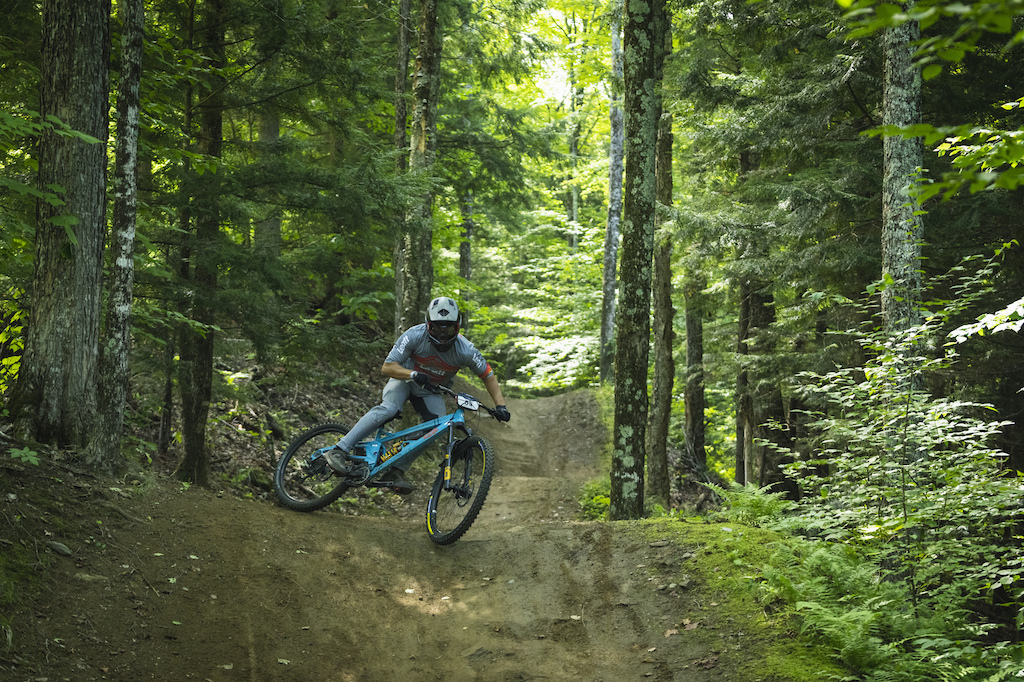 Video: Orange Factory Racing Wraps Up The 2022 Season - Pinkbike