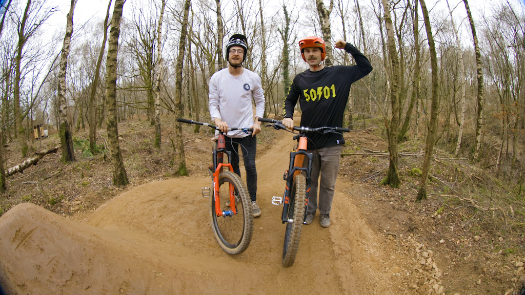 Must Watch: Josh Lewis & James Pettitt Ride a Custom Dirt Masterpiece ...