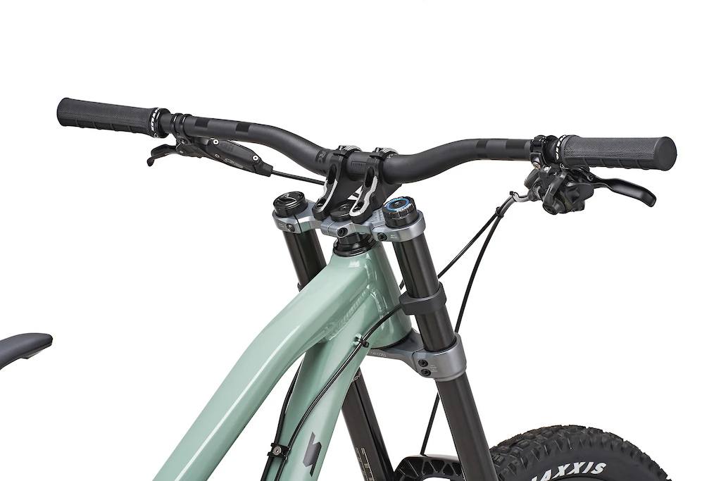 Vitus Releases New Dominer 297 DH Bike - Pinkbike