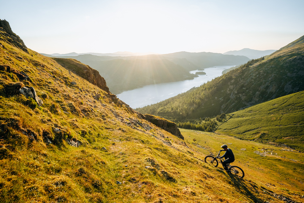 Privateer Release E161 E-Enduro Bike - Pinkbike