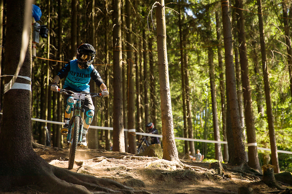 Race Report: 4X ProTour Round 4 in Jablonec - Pinkbike