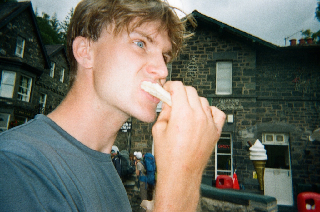 Video: Foot Out Flat Out Drifting with Alex Storr - Pinkbike