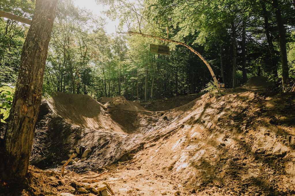 Video: Rebuilding The Dirt Half Pipe at Highland Mountain in 'Sessions ...