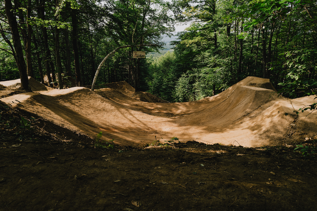 Video: Rebuilding The Dirt Half Pipe at Highland Mountain in 'Sessions ...