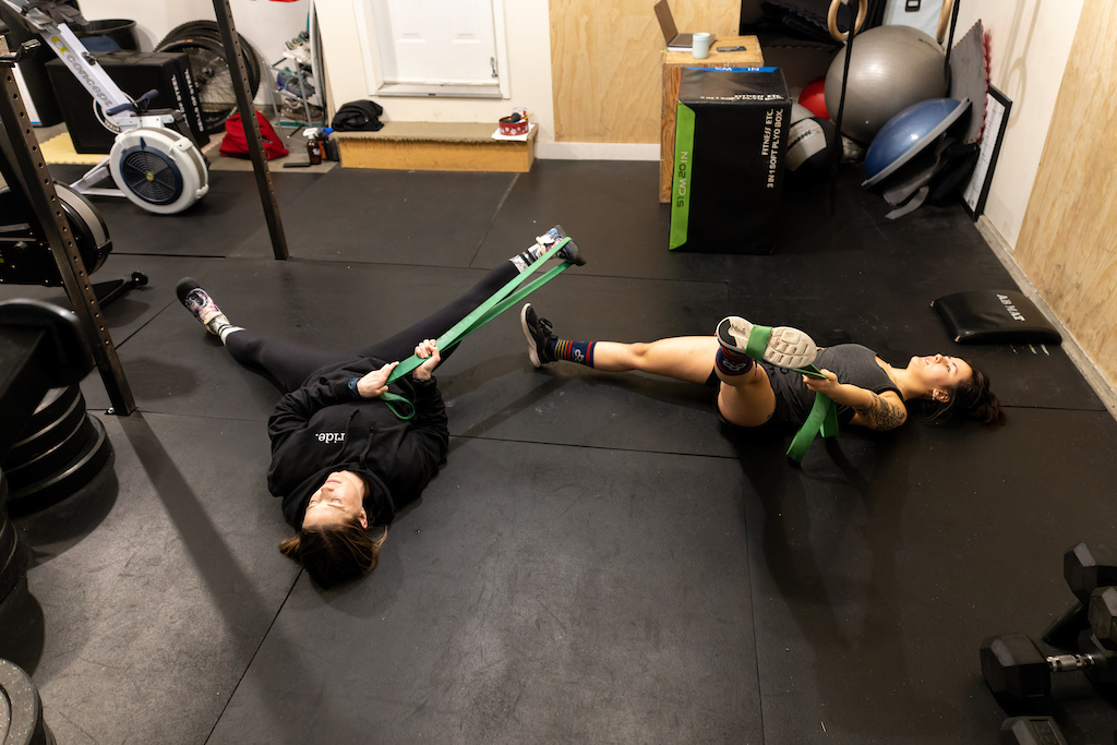 Photo Story: Off Season with Emmy Lan - Pinkbike