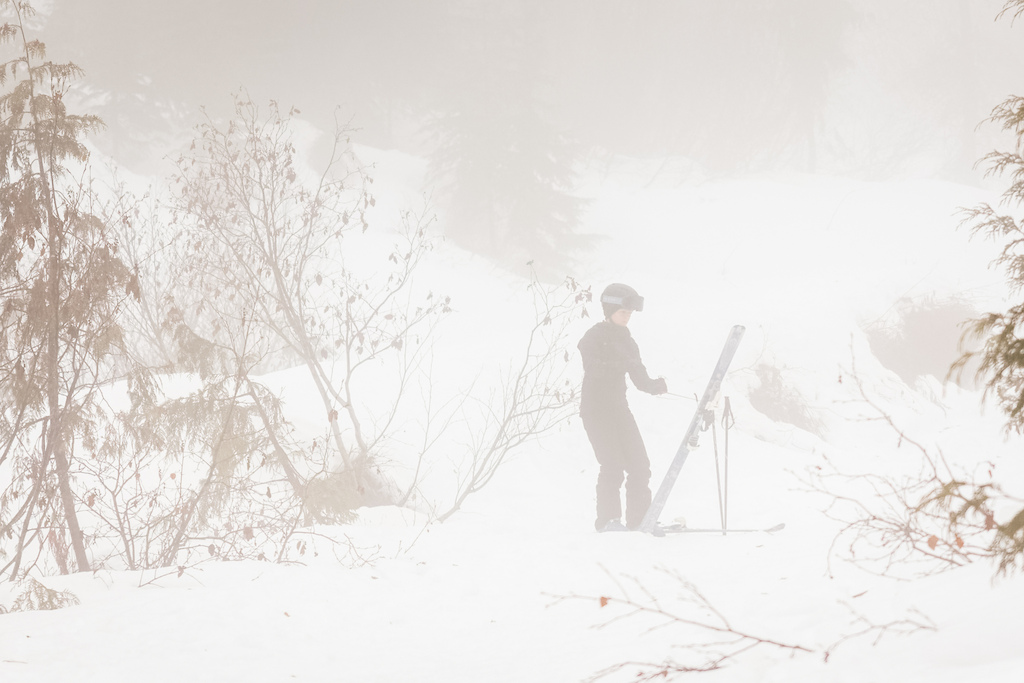 Photo Story: Off Season with Emmy Lan - Pinkbike