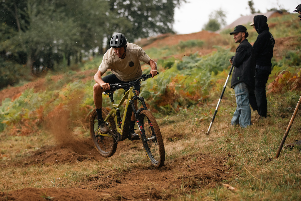 Photo Story: Backyard Battle - Couderc Edition - Pinkbike
