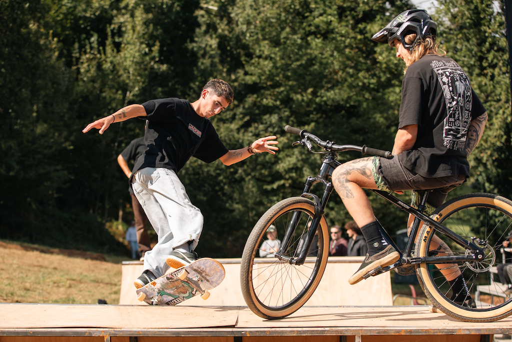 Photo Story: Backyard Battle - Couderc Edition - Pinkbike