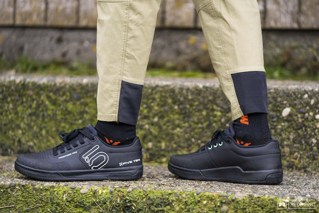 Review: 11 of the Best Women's Riding Pants Ridden & Rated - Pinkbike