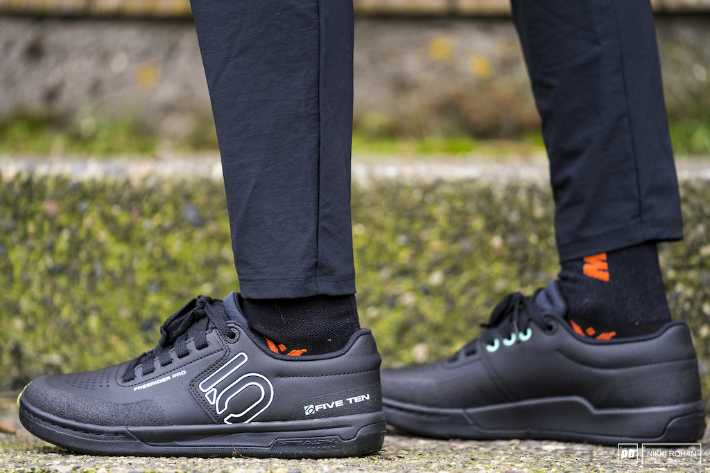 Review: 11 of the Best Women's Riding Pants Ridden & Rated - Pinkbike