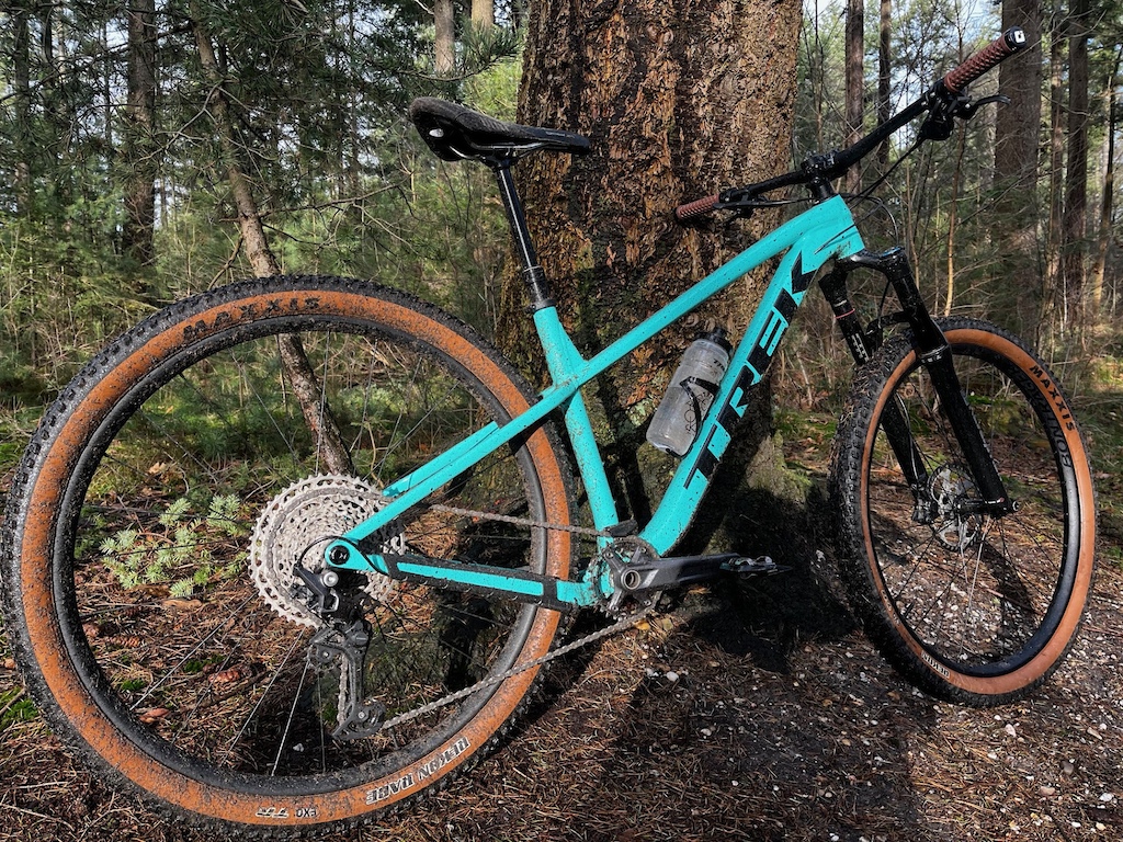 Trek Roscoe 7 - Mountainbike.nl