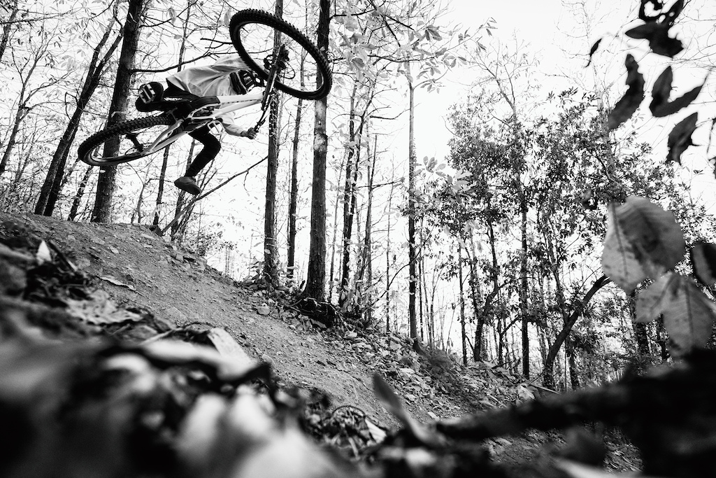 Video: Edgar Briole Joins Commencal - Pinkbike