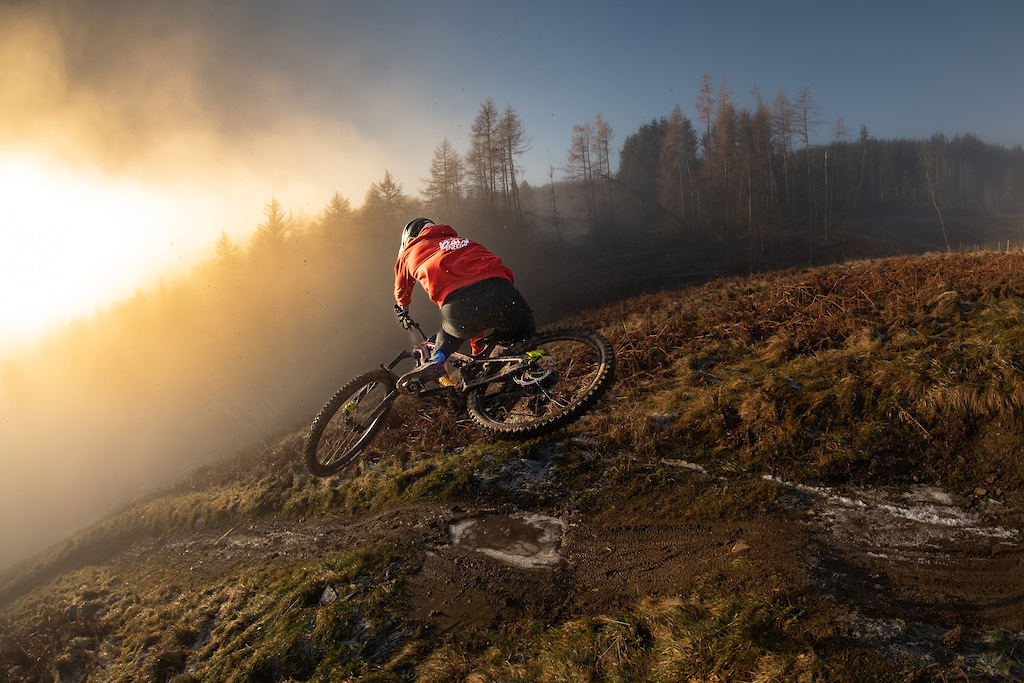 Video: Lachlan Blair's 61 Second Raw Edit on Glassie Bike Park's Shredo ...