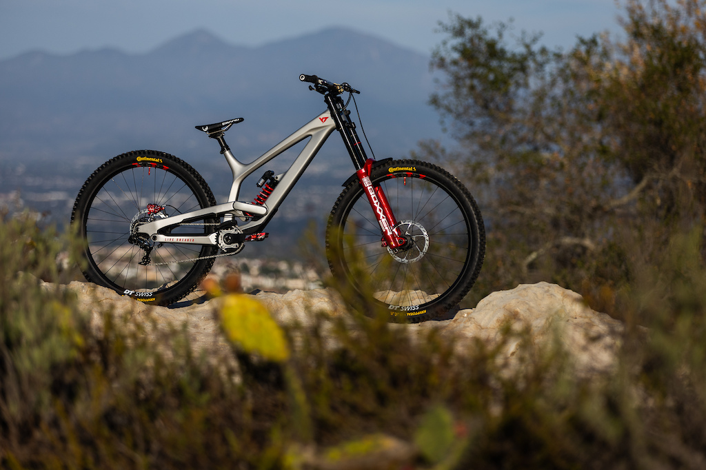 Bike Check: Vali Höll's YT Tues Race Bike - Pinkbike