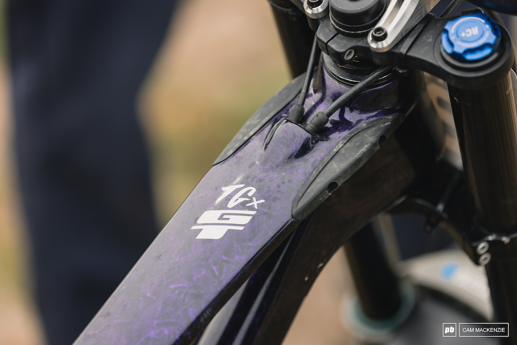 Bike Check: Thomas Genon's GT Fury - Red Bull Hardline Tasmania - Pinkbike