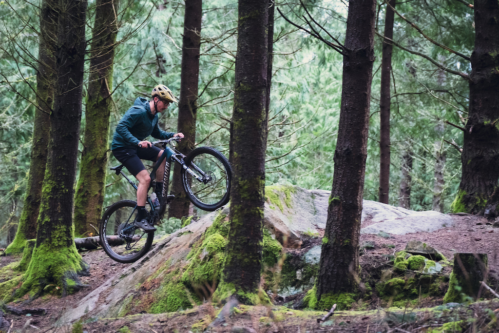 Review: Specialized’s New Epic 8 - All the Speed You Need - Pinkbike