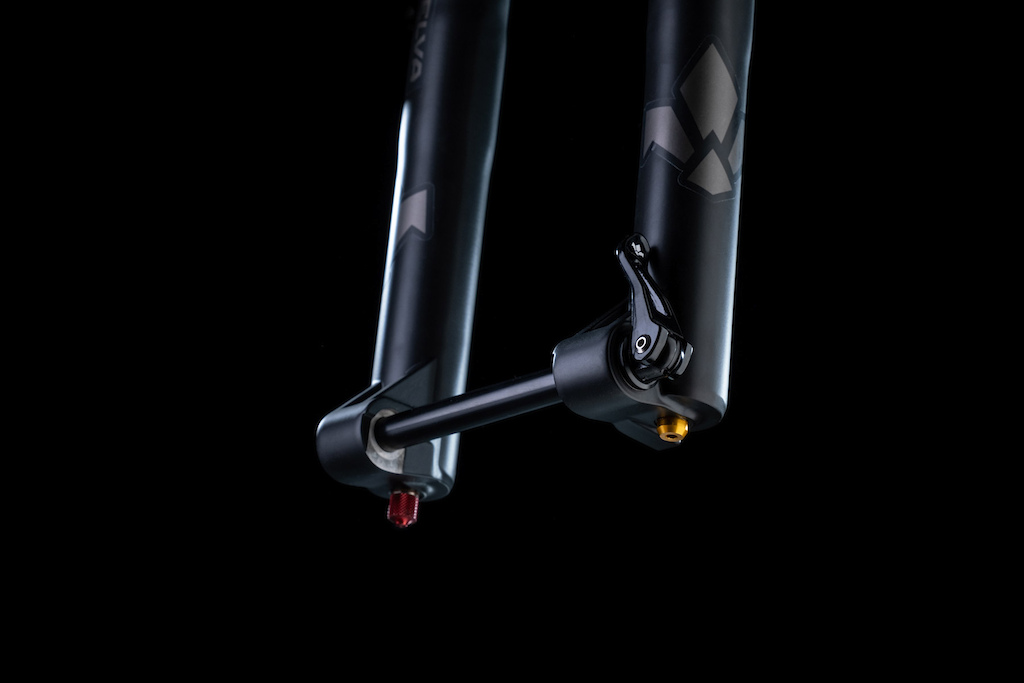 Formula Launches the Belva Dual-Crown Enduro Fork - Pinkbike