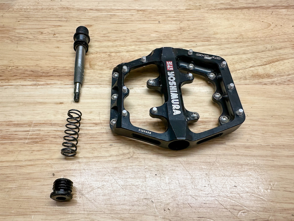 Review: Yoshimura's New Chilao SS Flat Pedals - Pinkbike