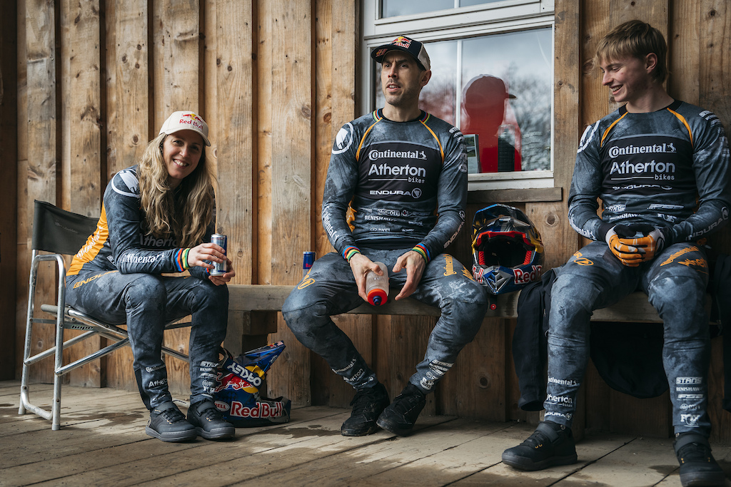 Five Ten Signs Gee Atherton & Atherton Racing - Pinkbike