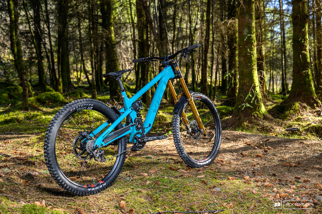 Bike Check: Mick Hannah's Yeti DH - Pinkbike