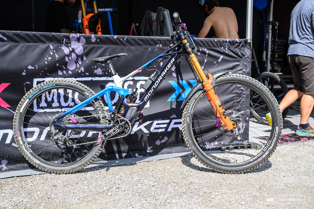 The Actual Weights of 15 World Cup DH Race Bikes - Pinkbike