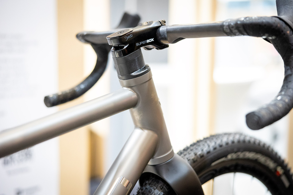 Gorgeous New Road and Gravel Bikes from Eurobike's Handmade Area - Velo