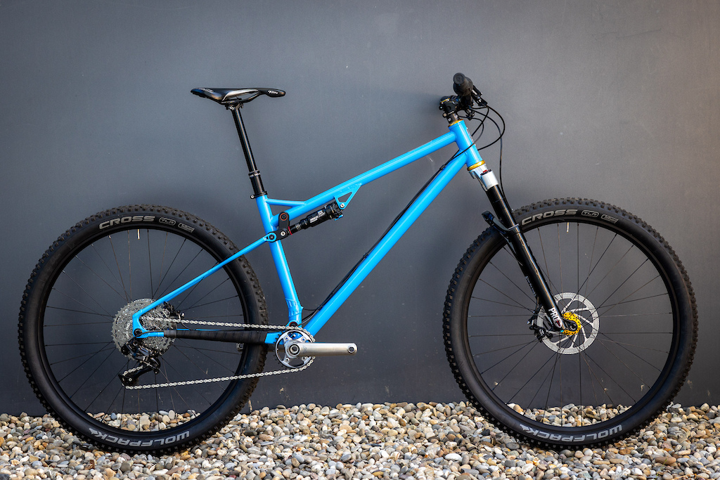 Meet Unpaved Cycles, Maker of Unique Steel Frames - Eurobike 2024 ...