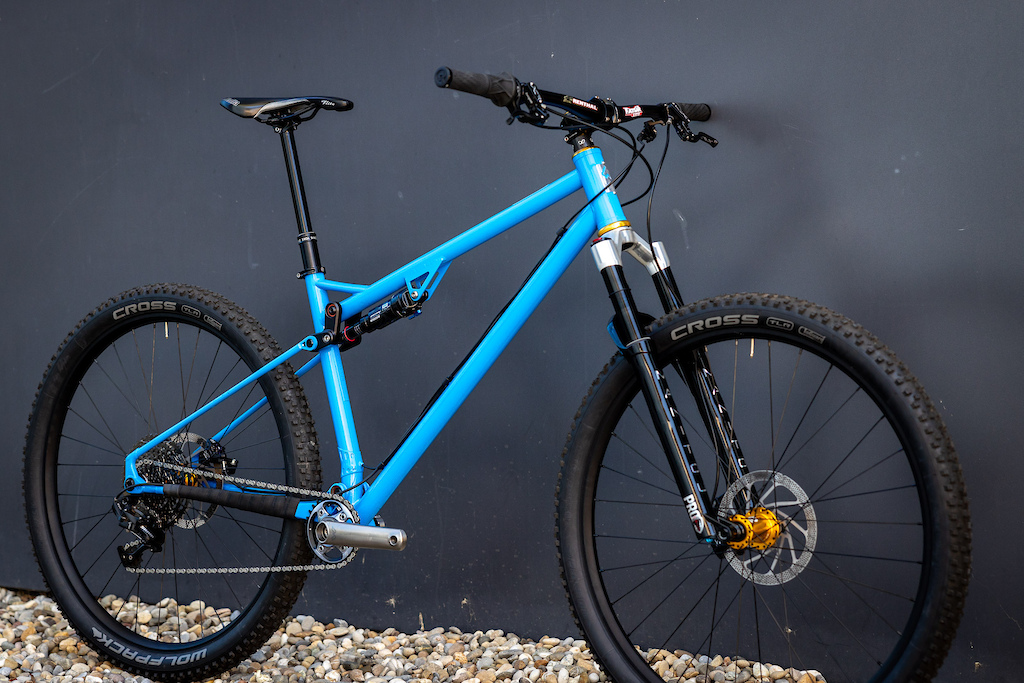 Meet Unpaved Cycles, Maker of Unique Steel Frames - Eurobike 2024 ...