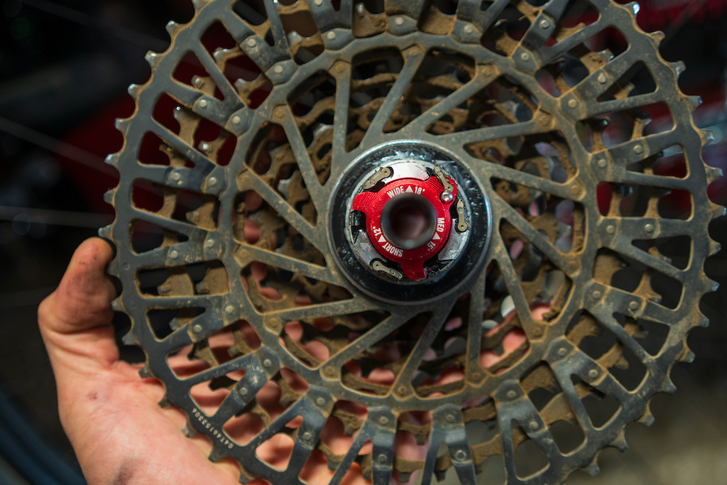 Review: 5 Anti-Kickback / Chainslap Devices Ridden & Rated - Pinkbike