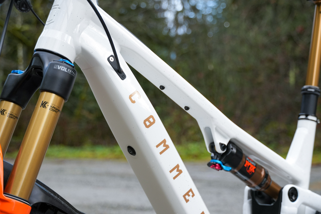 First Ride: Commencal Tempo Power - A Fan Favorite Goes Electric - Pinkbike