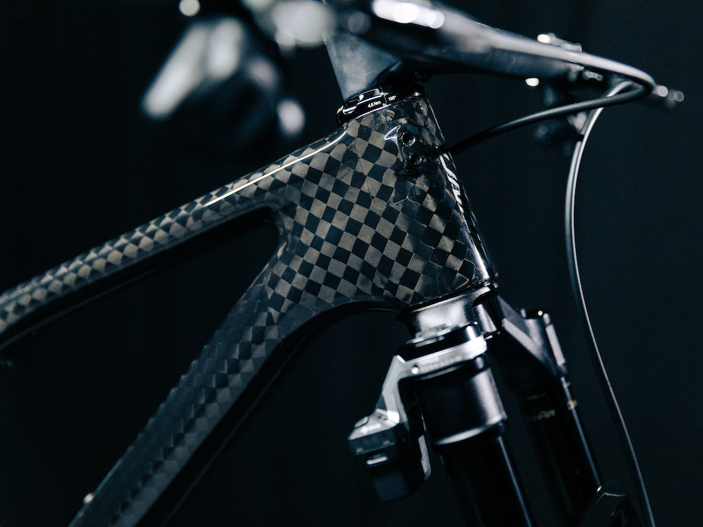 Unno Releases New Horn XC Bike - Pinkbike