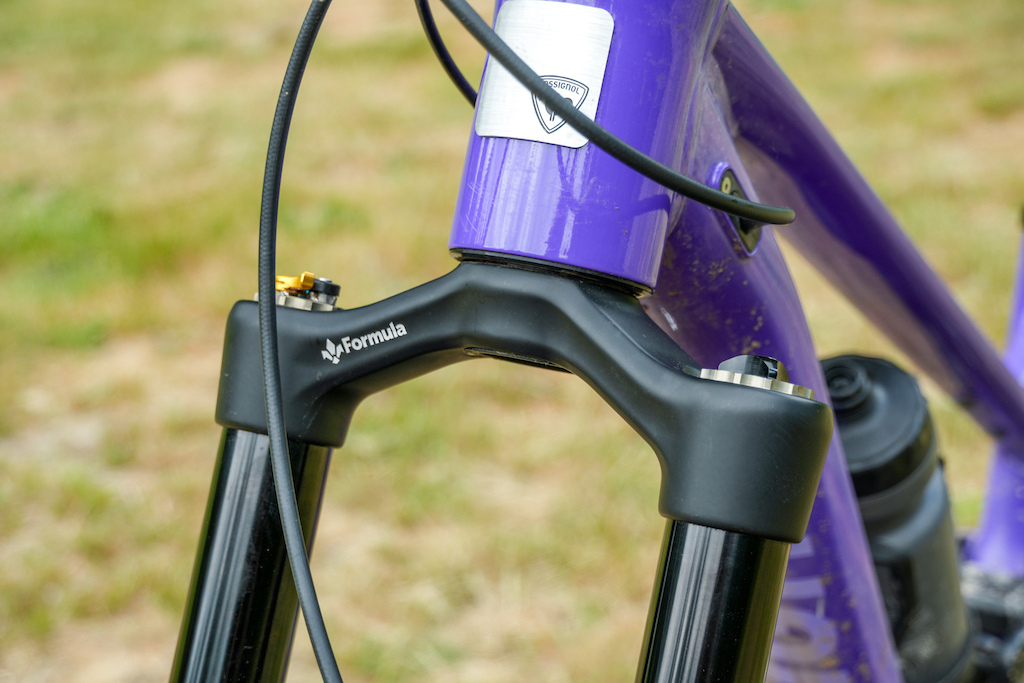 Review: Formula Selva V – Are 35mm Stanchions Still Enough for Enduro ...