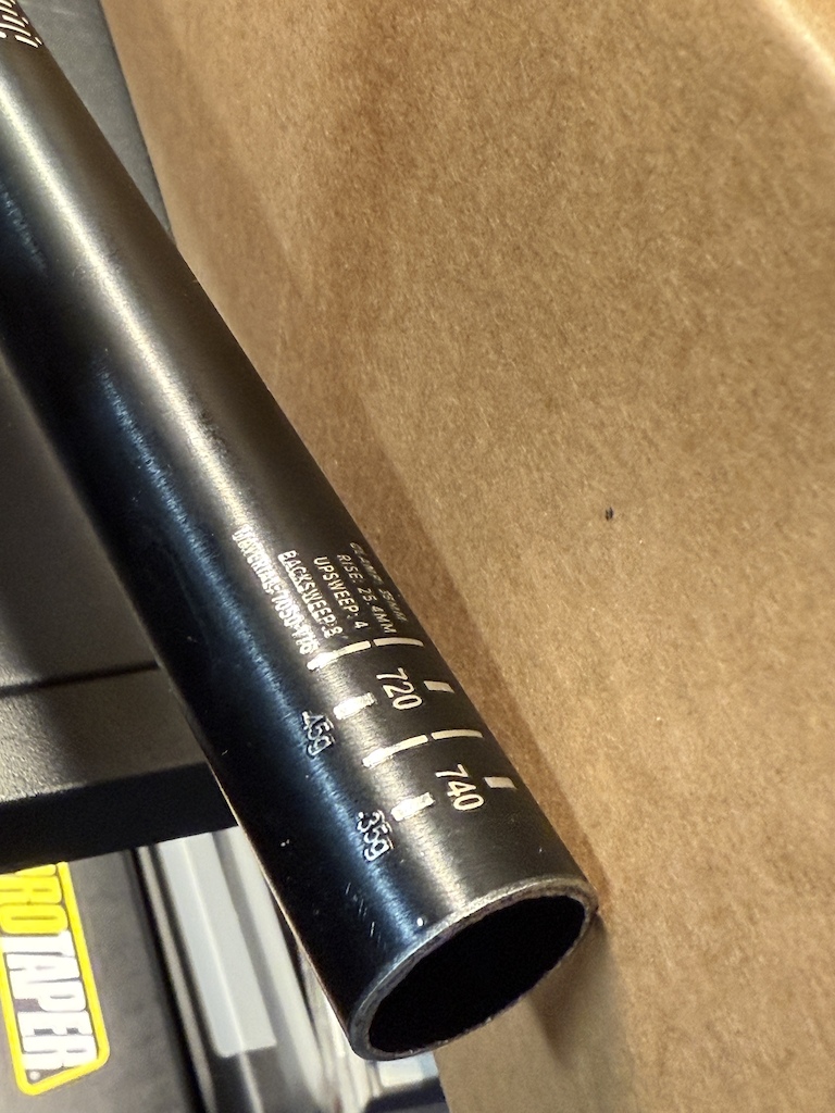 Pro Taper A25 stuur/stem, Wolftooth remote pro ispec - Mountainbike.nl